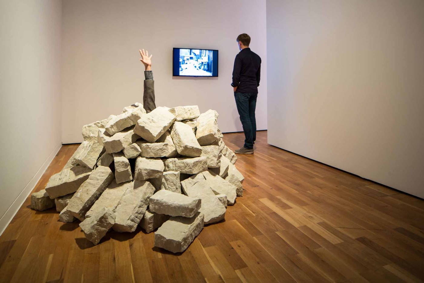 Slapstick! Alÿs, Bock, Chaplin, Hein, Laurel & Hardy, Keaton, Matta ...