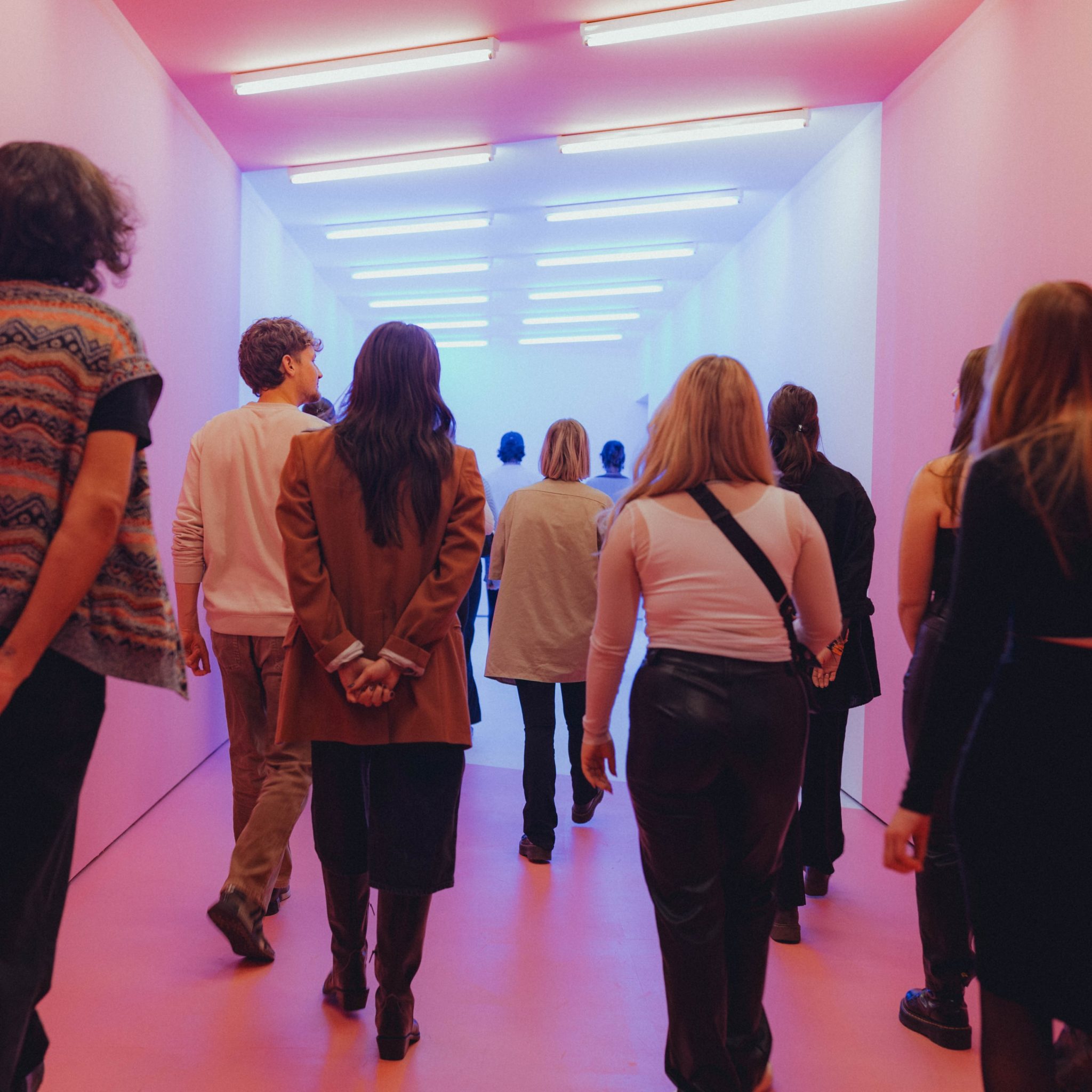 Review: Erster Art Rave zum einjährigen Jubiläum der Young Generation ...